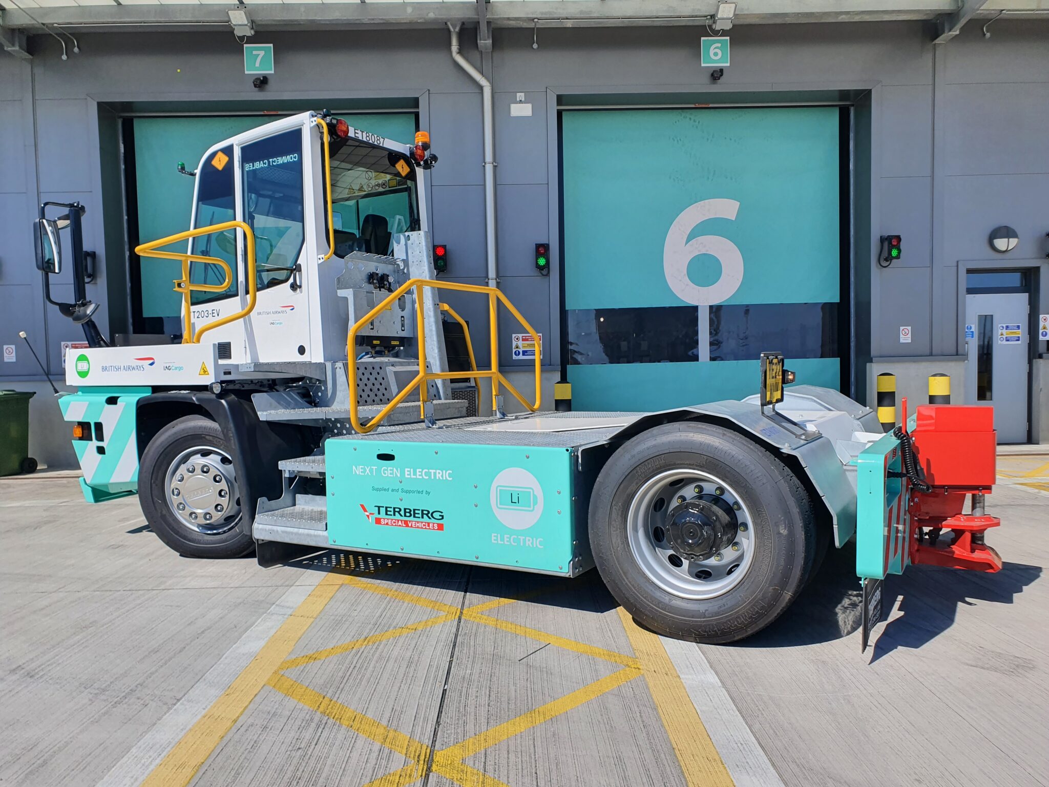 IAG Cargo trials first electric terminal tractor at London Heathrow ...