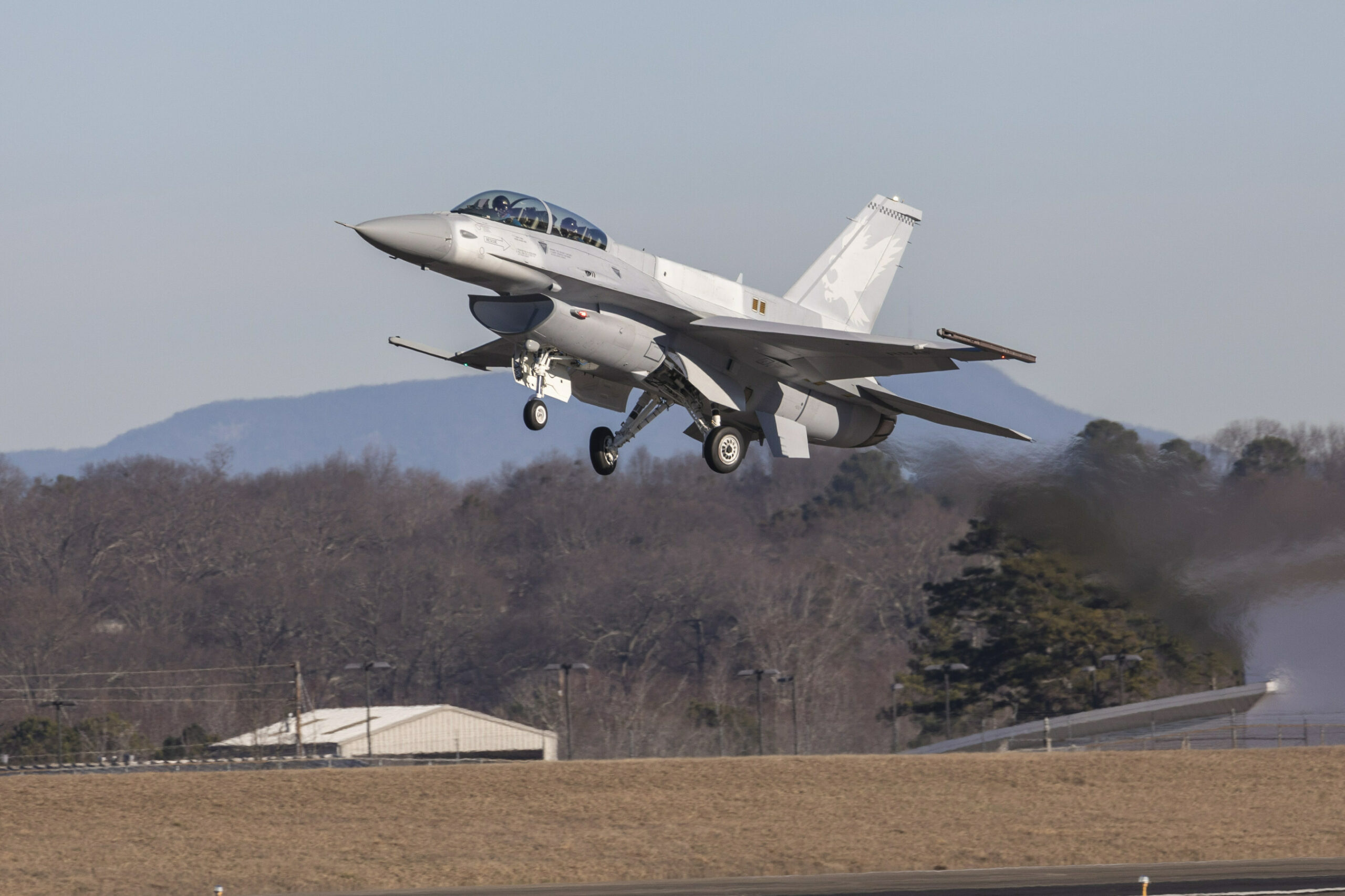 Lockheed Martin reports successful first flight of F-16 Block 70 jet ...