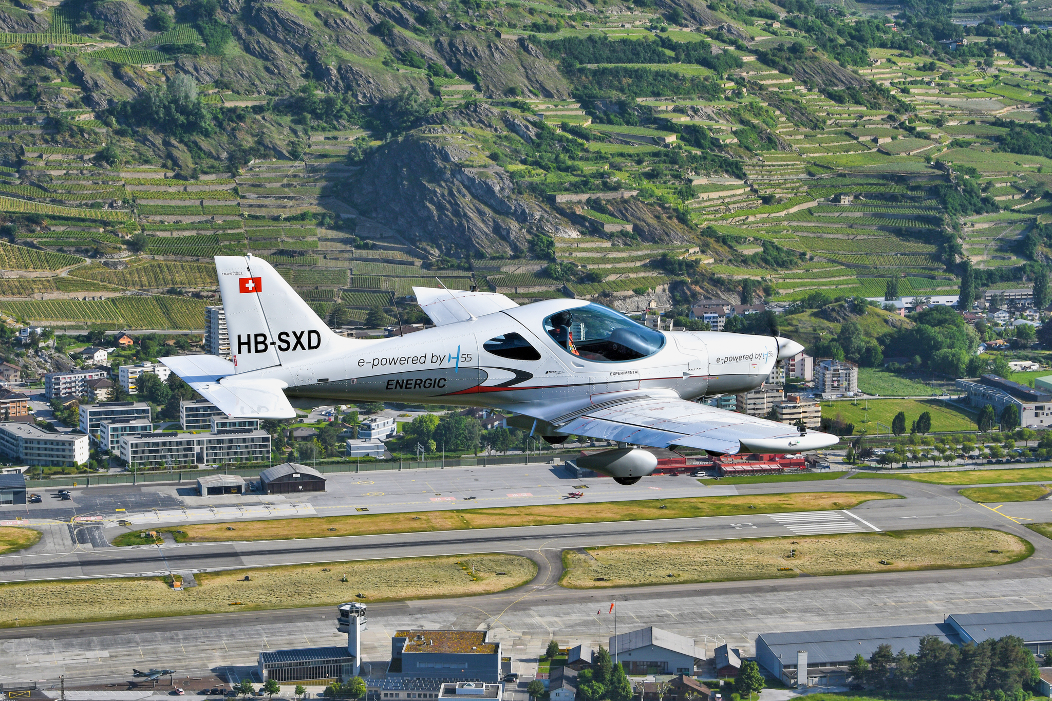 H55 and Elfly Group partner