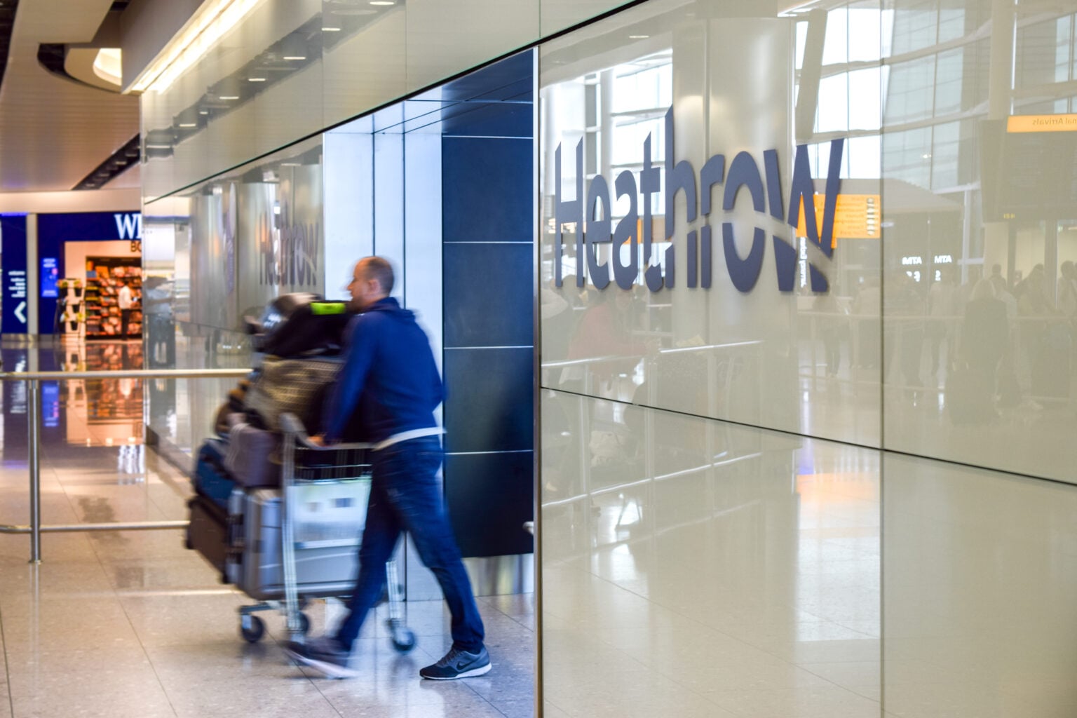 Heathrow achieves passenger record