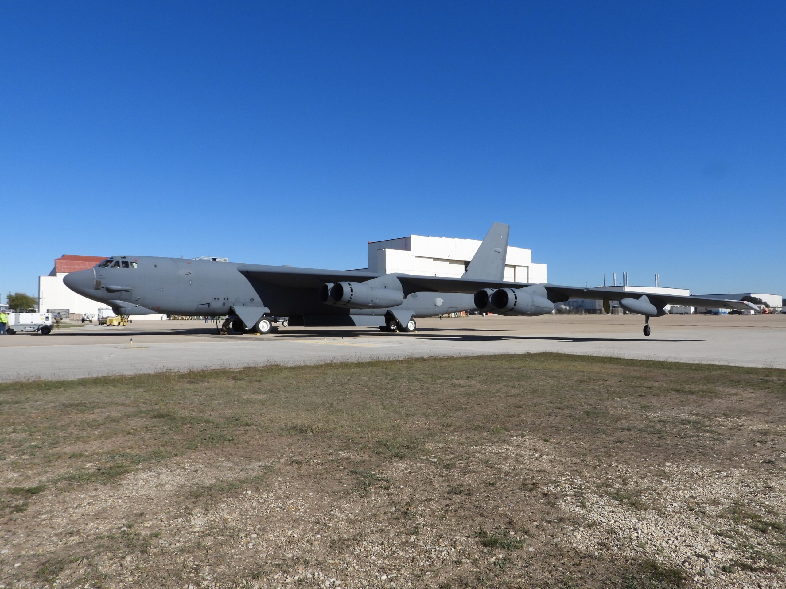 Boeing delivers first B-52 test aircraft with new radar
